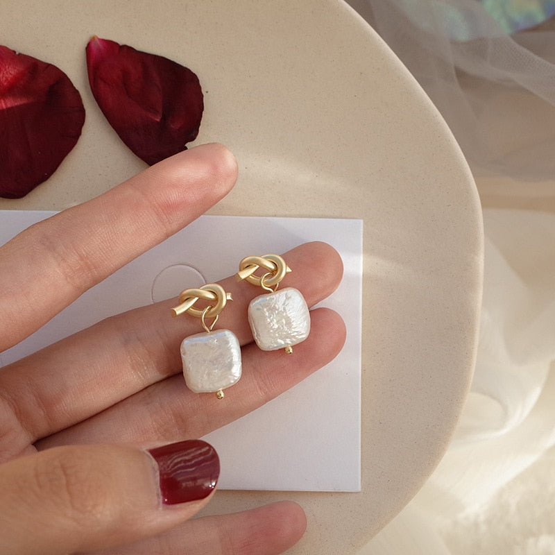 Natural pearl earrings – Kaldas Online Shopping